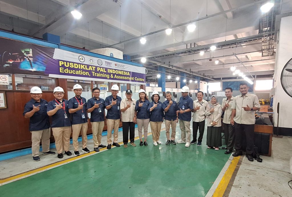 Kunjungan Holding Defend ID – PT. LEN Industri ke SMK Teknik PAL dan ...